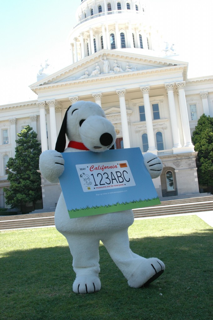 Governor Brown Signs Bill to Create Snoopy License Plate - Valley Voice
