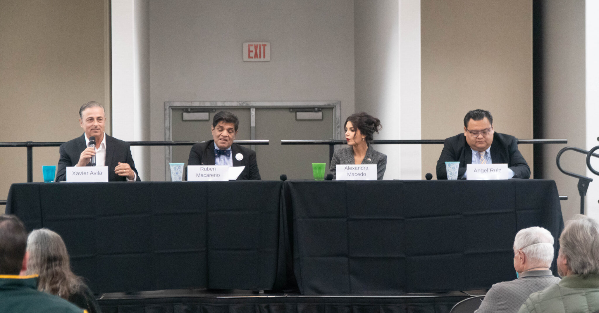 Political parties, generations, clash at Assembly District 33 Forum ...